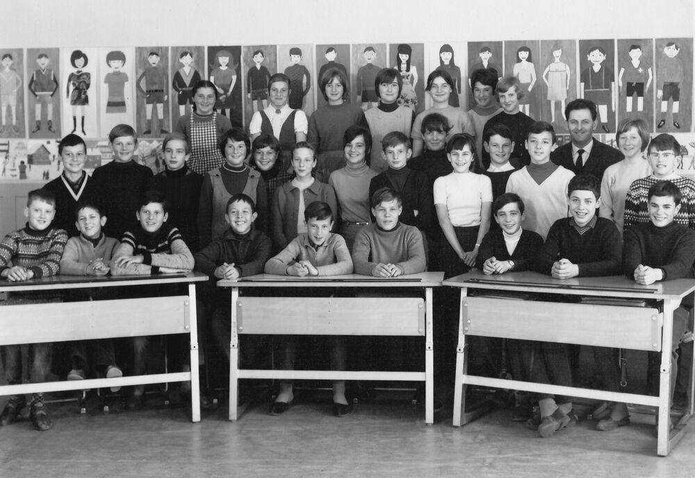 Klassenfotos Jahrgänge 1951 - 1960 – WikiSpeicher
